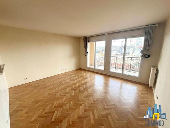 Appartement à louer - Faubourg de lArche, Courbevoie - 3 pièces - 2 chambres