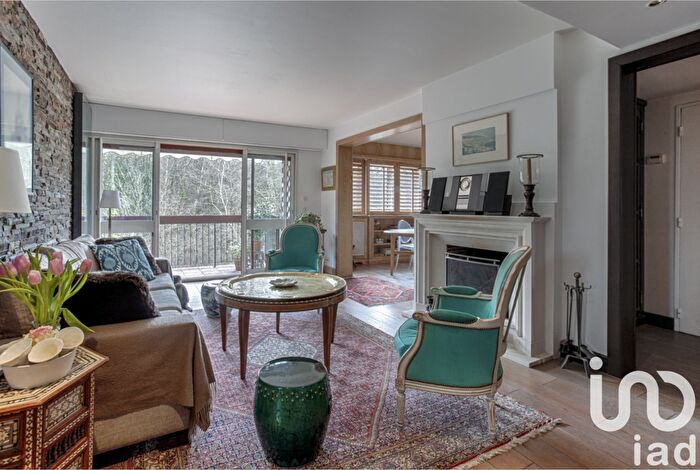 Appartement à vendre - Ville-dAvray - 5 pièces - 3 chambres