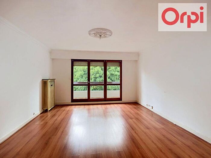 Cancy-Grands Godeaux-Bellevedere, Yerres : Appartement 3 pièces à louer