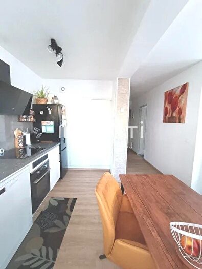 Appartement à vendre - Le Cannet-des-Maures - 2 pièces - 1 chambre
