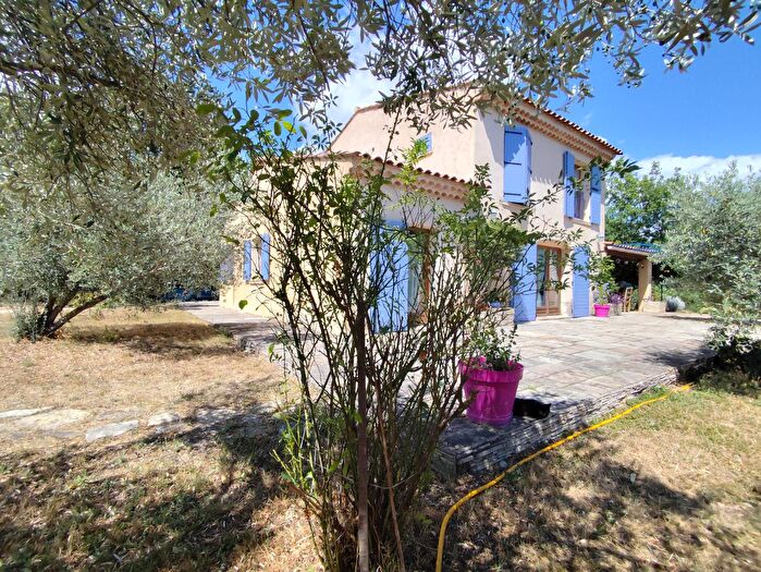 Maison à vendre - Châteaudouble - 5 pièces - 4 chambres