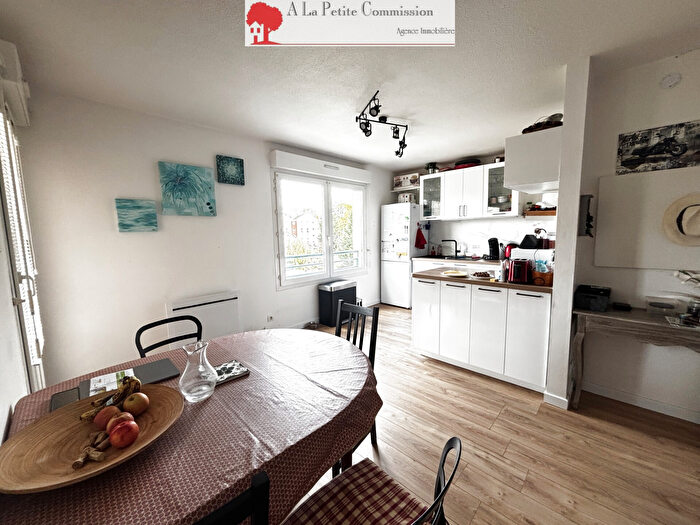 Appartement à vendre - Chartres - 4 pièces - 3 chambres