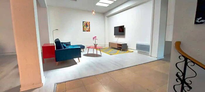 Appartement à louer - Mairie, Graulhet - 5 pièces - 3 chambres