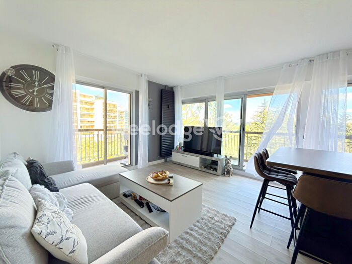 Mandelieu-la-Napoule : Appartement 3 pièces à vendre
