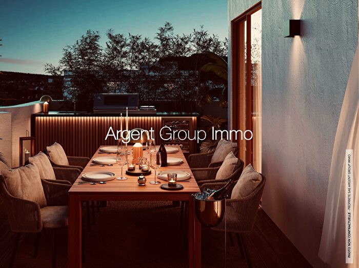 Appartement à vendre - Issy-les-Moulineaux, Centre-ville, Corentin Celton, Les Varennes - 6 pièces - 4 chambres