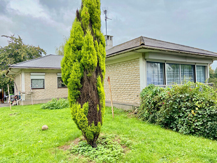 Maison à vendre - Maubeuge, Faubourg Saint-Quentin - 8 pièces - 2 chambres