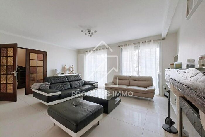 Maison à vendre - Quincy-sous-Sénart - 7 pièces - 5 chambres