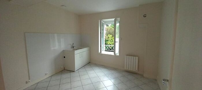Saint-Genis-Laval, Collonges - Appartement 2 pièces à louer