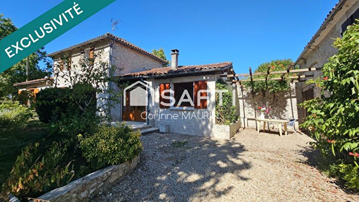 Maison 5 pièces à vendre - Barbezieux-Saint-Hilaire