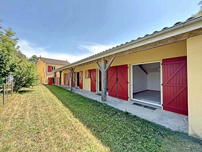 Maison 9 pièces à Amou, à vendre