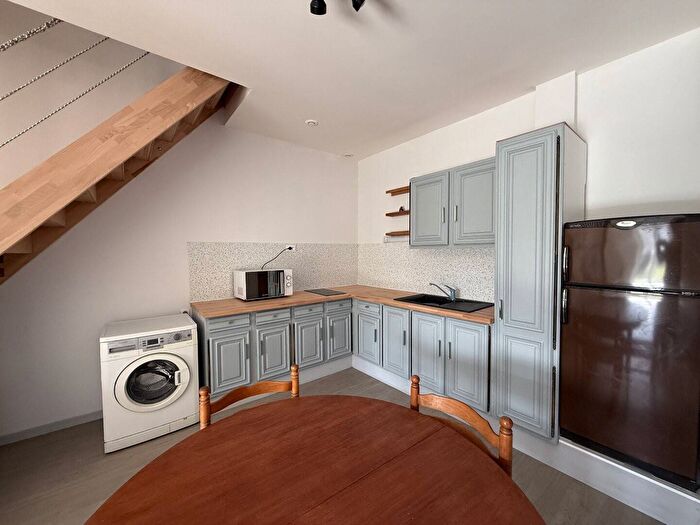 Maison à louer - Champ de Foire, Cognac - 2 pièces - 1 chambre