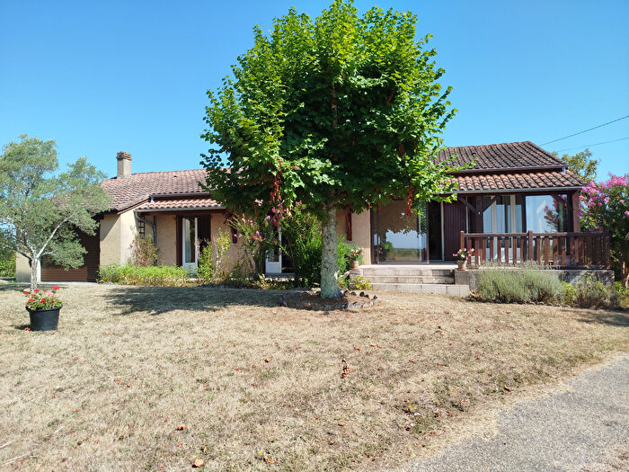 Maison à vendre - Saint-André-et-Appelles - 5 pièces - 4 chambres