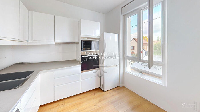 Appartement à vendre - Villennes-sur-Seine - 3 pièces - 2 chambres