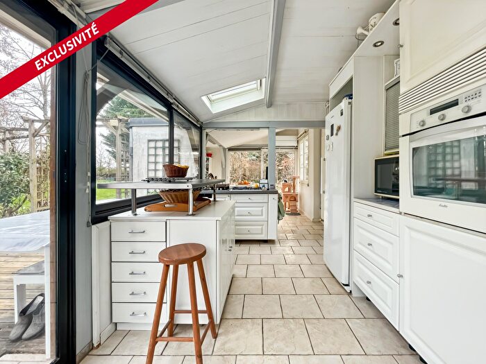 Maison à vendre - Azay-le-Rideau - 7 pièces - 5 chambres