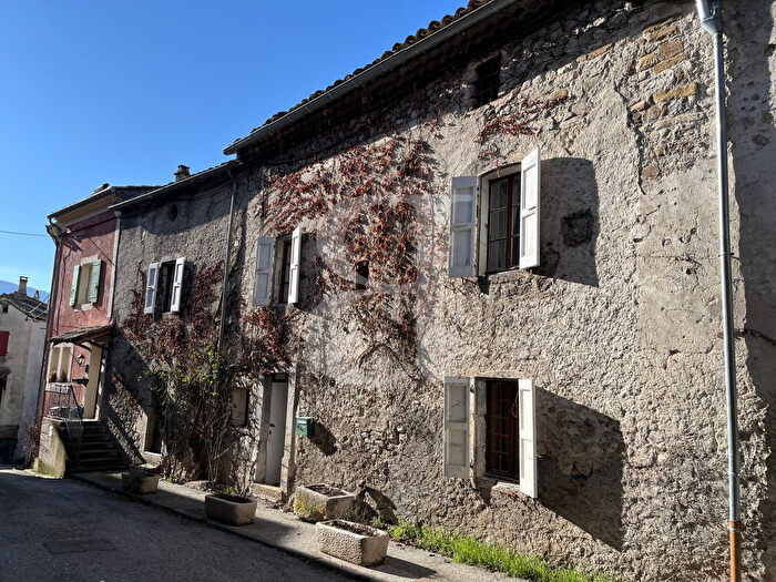 Maison à vendre - Nyons - 9 pièces - 2 chambres