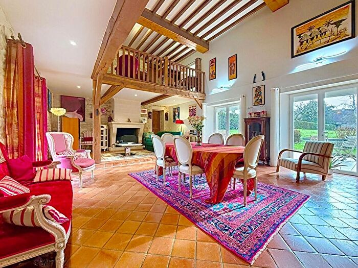 Carcagny - Maison 8 pièces à vendre