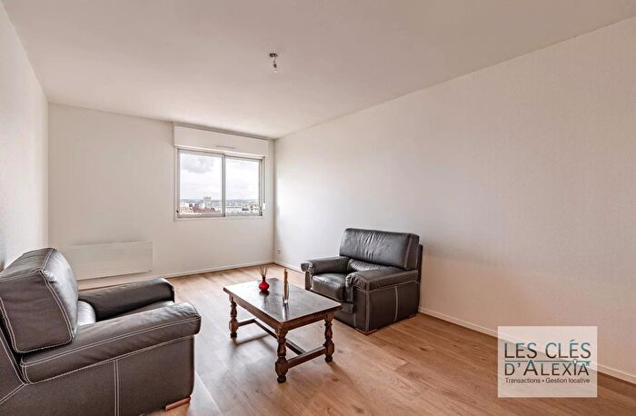 Appartement à louer - Lyon e , La Plaine, Santy - 3 pièces - 2 chambres