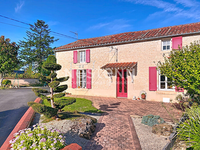 Maison à vendre - Fontenay-le-Comte, Charzais, Granges, Ardennes - 5 pièces - 4 chambres