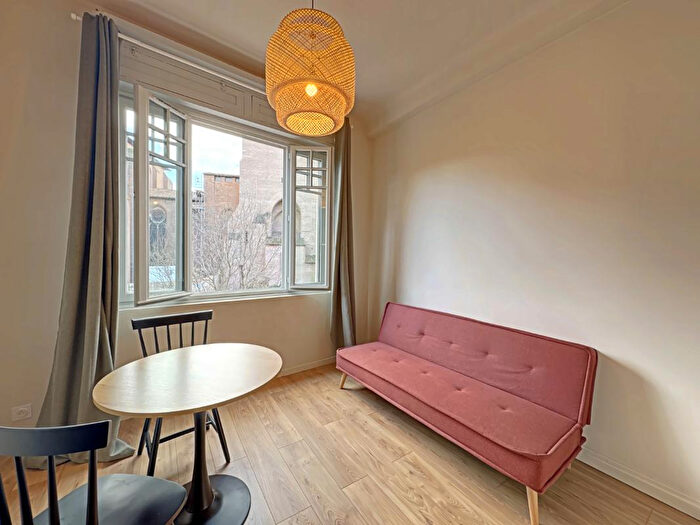 Appartement à louer - Toulouse, Les Carmes-Esquirol - 2 pièces - 1 chambre