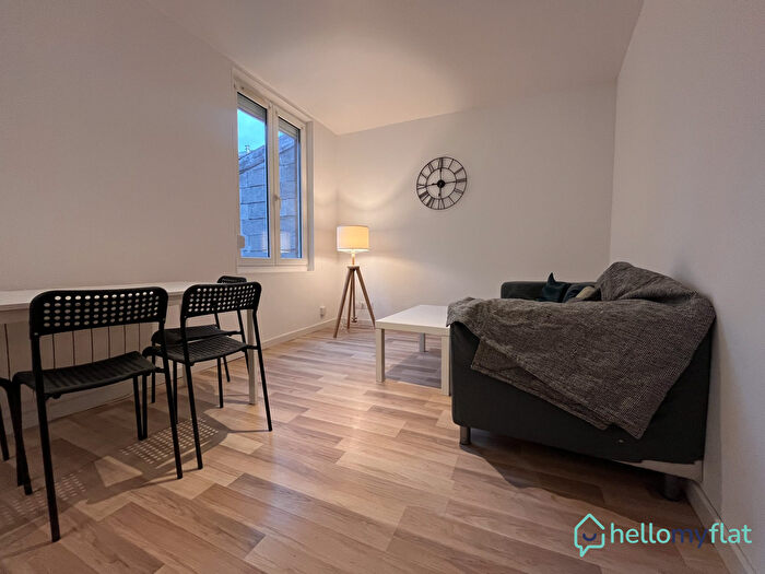 Appartement 2 pièces à Châlons-en-Champagne, Rive gauche, à louer