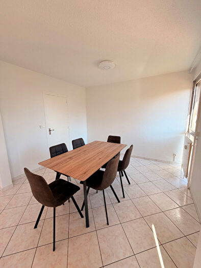 Appartement à louer - Thonon-les-Bains, Est - 3 pièces - 2 chambres