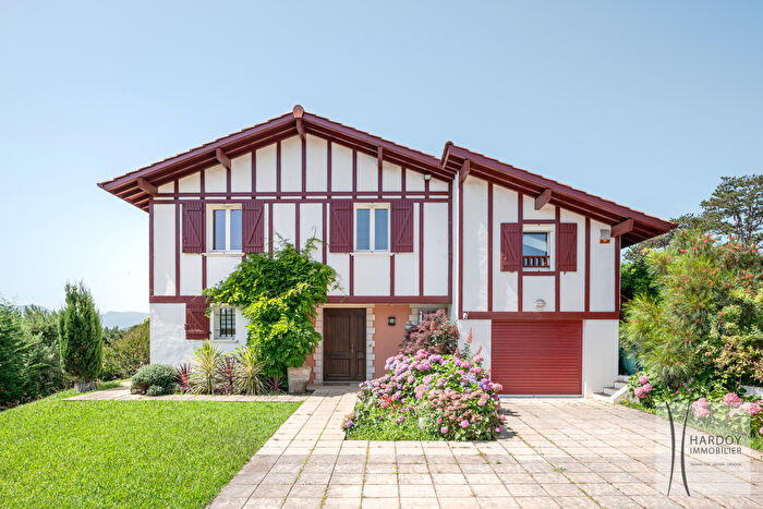 Maison à vendre - Ciboure - 6 pièces - 4 chambres