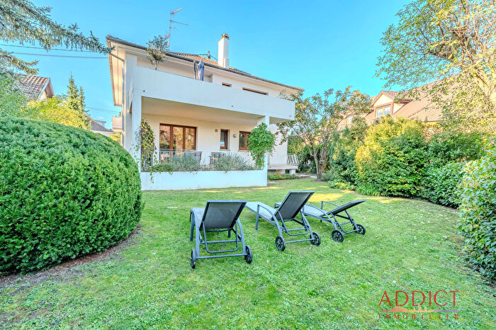 Appartement à vendre - Oberhausbergen - 5 pièces - 3 chambres