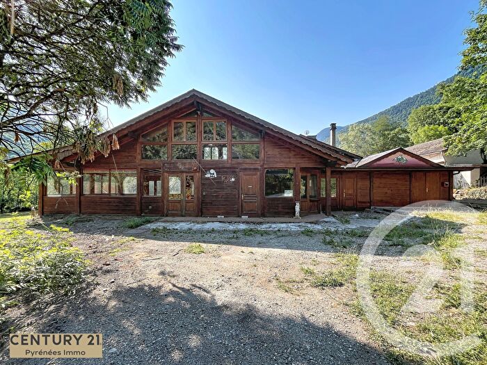 Arlos - Maison 9 pièces à vendre