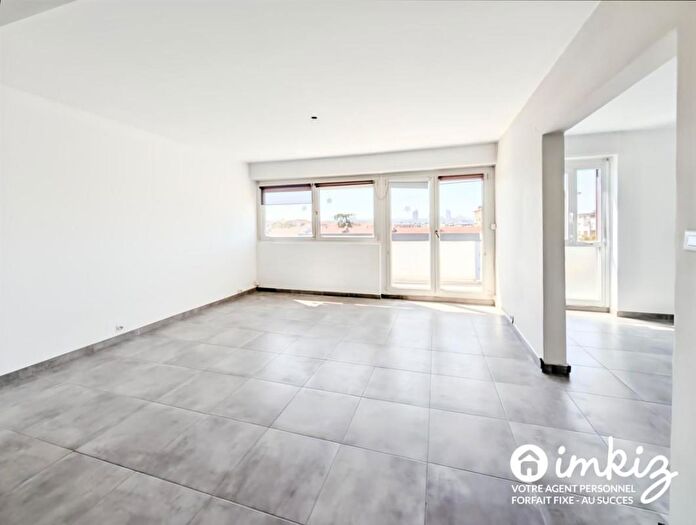 Villeurbanne, Perrallière : Appartement 4 pièces à vendre