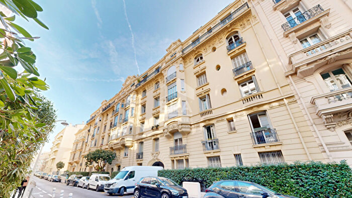 Appartement à vendre - Nice, Gambetta - 4 pièces - 2 chambres