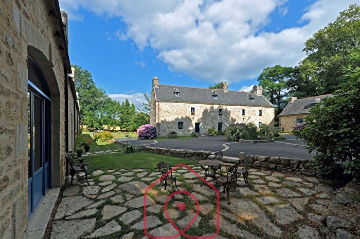 Maison 15 pièces à Ergué-Gabéric, à vendre
