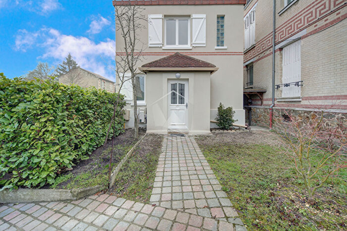 Appartement à louer - Saint-Germain-en-Laye, Alsace, Péreire - 2 pièces - 1 chambre