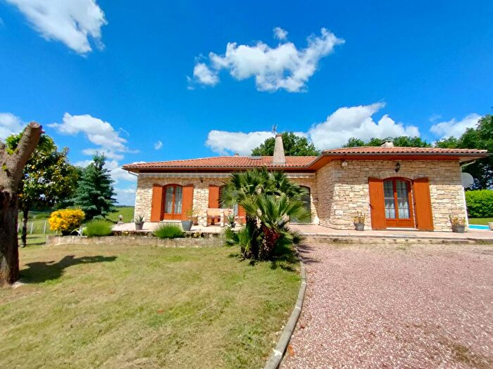 Maison à vendre - Yvrac - 8 pièces - 5 chambres