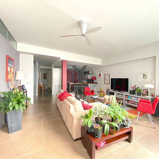 Appartement à vendre - Aix-en-Provence, Centre-ville - 4 pièces - 2 chambres