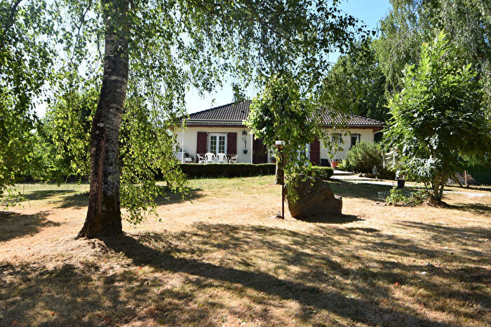 Chaillac-sur-Vienne : Maison 4 pièces à vendre