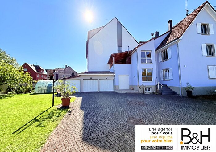 Appartement à vendre - Illkirch-Graffenstaden - 5 pièces - 4 chambres