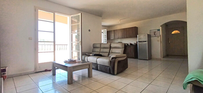 Appartement à vendre - Fleury - 4 pièces - 3 chambres