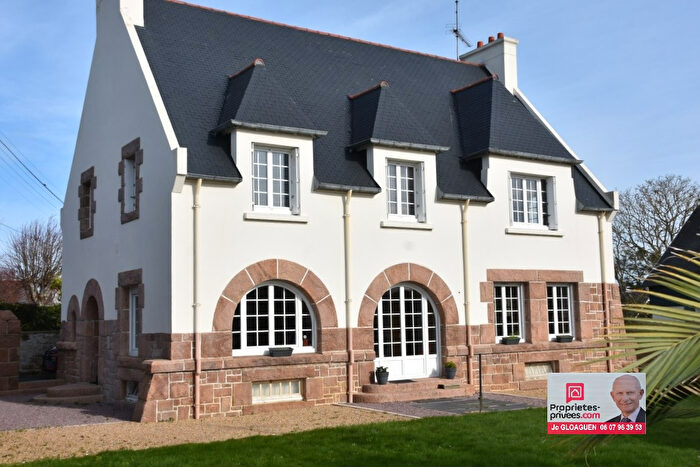 Maison à vendre - Tréguier - 8 pièces - 4 chambres