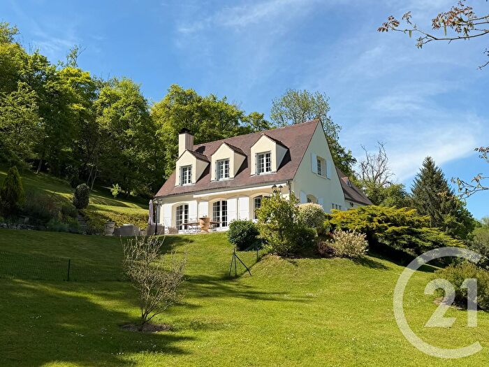 Maison 6 pièces à Villers-Cotterêts, à vendre