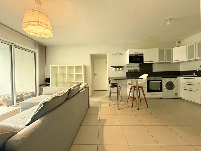 Appartement à louer - Bordeaux, Bassins à Flot - 3 pièces - 2 chambres