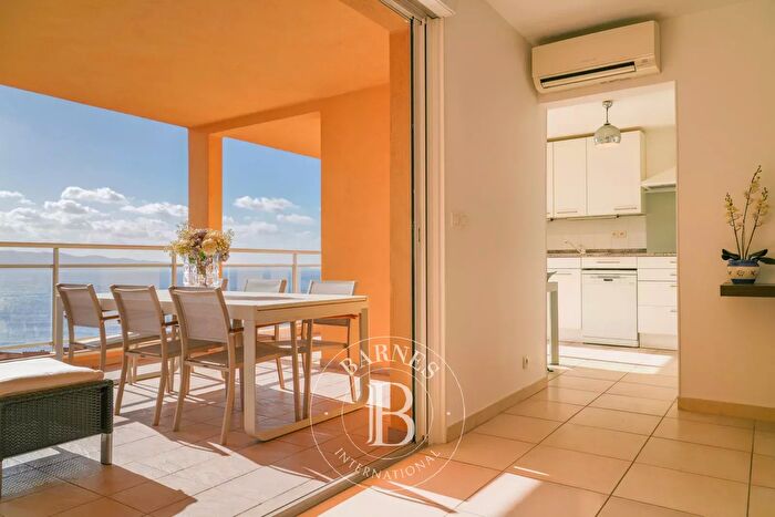 Appartement à vendre - Ajaccio, Les Sanguinaires - 4 pièces - 3 chambres