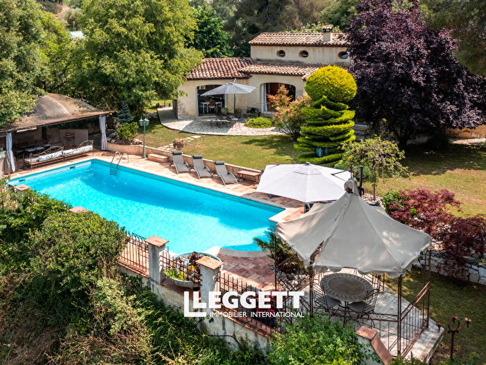 Maison à vendre - La Gaude - 5 pièces - 3 chambres