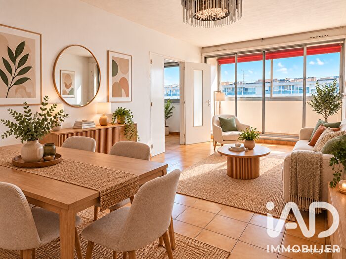 Colombes, Fossés Jean Bouvier : Appartement 3 pièces à vendre