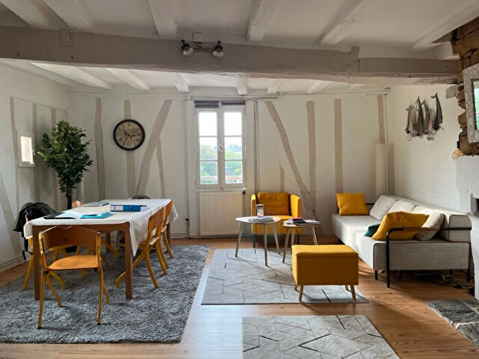 Appartement à louer - Vannes, Centre-ville, Le Port - 3 pièces - 2 chambres