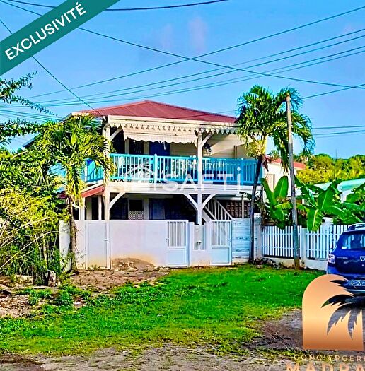 Maison à vendre - La Trinité - 6 pièces - 5 chambres