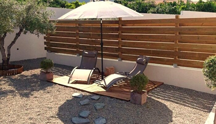 Maison à vendre - Ghisonaccia - 6 pièces - 4 chambres