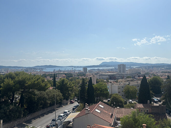 Appartement 4 pièces à louer - Toulon, Sainte-Anne
