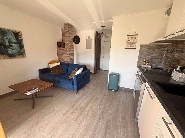 Six-Fours-les-Plages, Roumagnan, Talian, Audibert, Verger : Appartement 2 pièces à vendre