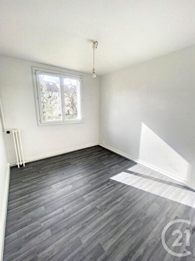 Brétigny-sur-Orge, Centre-ville : Appartement 4 pièces à louer