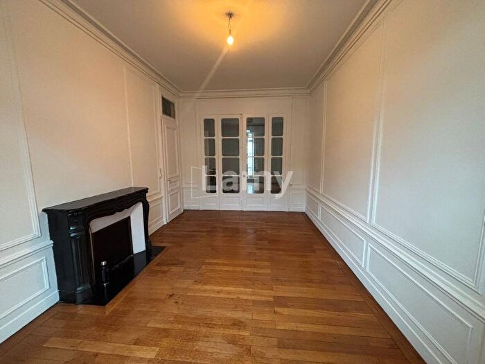 Appartement à louer - Chaprais, Cras, Besançon - 5 pièces - 3 chambres